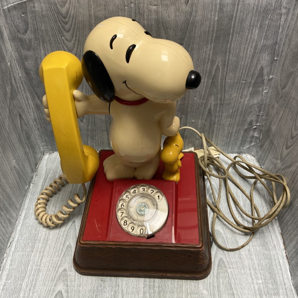 Pre-owned VINTAGE 1970'S SNOOPY & WOODSTOCK PEANUTS ROTARY PHONE - Own4Less