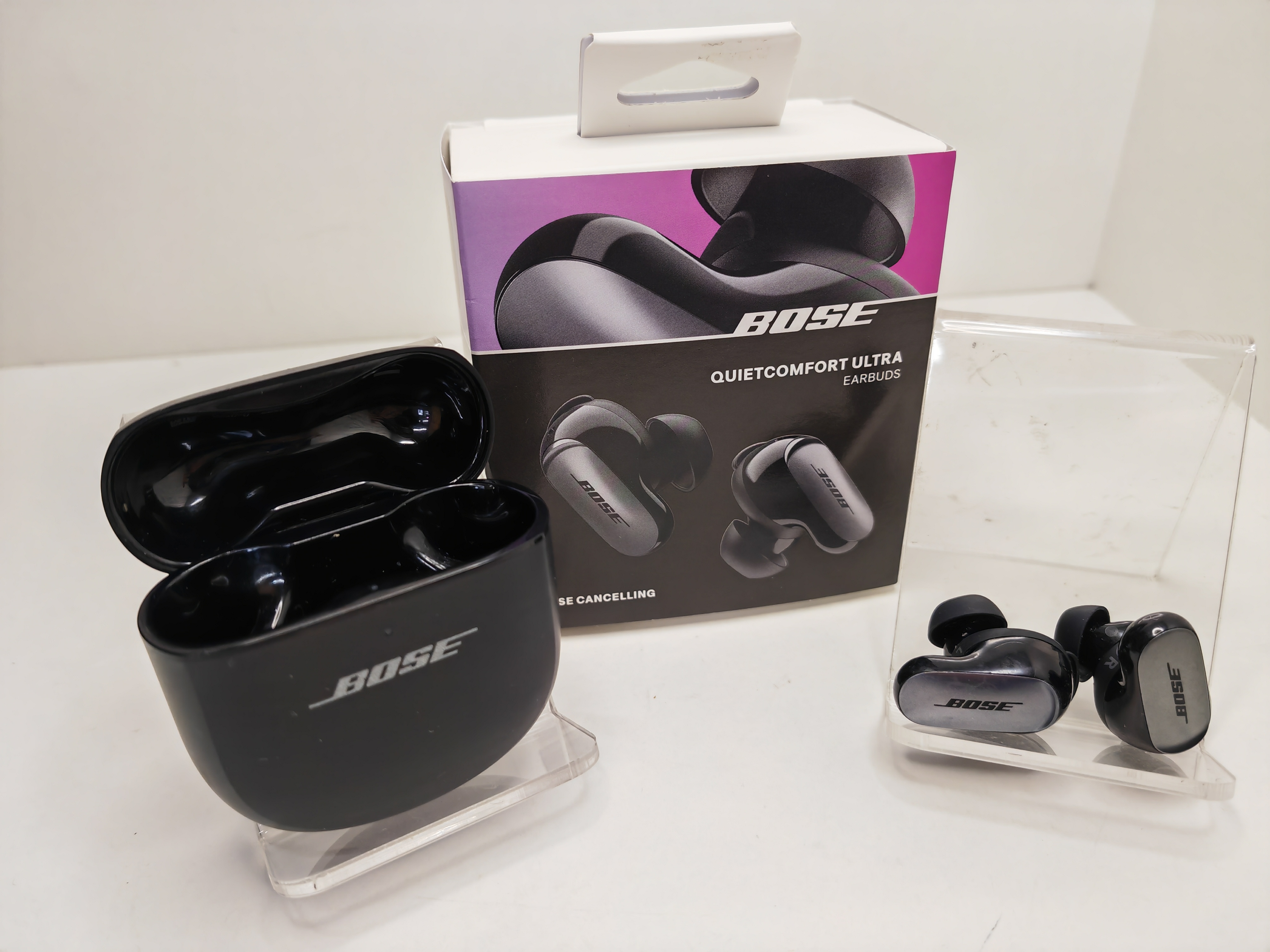 Pre-owned Bose QuietComfort Ultra TWS In Ear Earbuds- Black, B - Own4Less