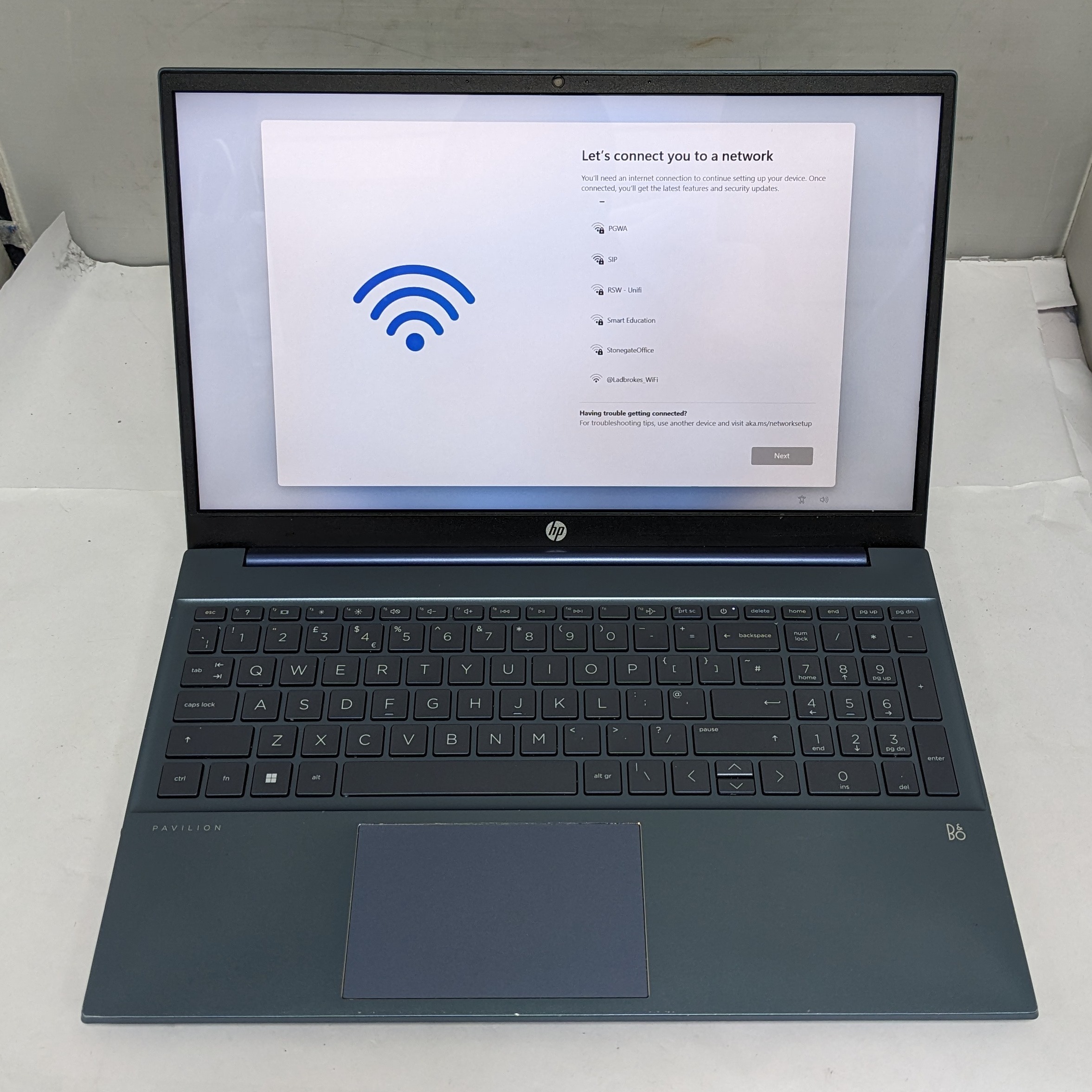 Pre-owned HP Pavilion Touchscreen laptop - Own4Less