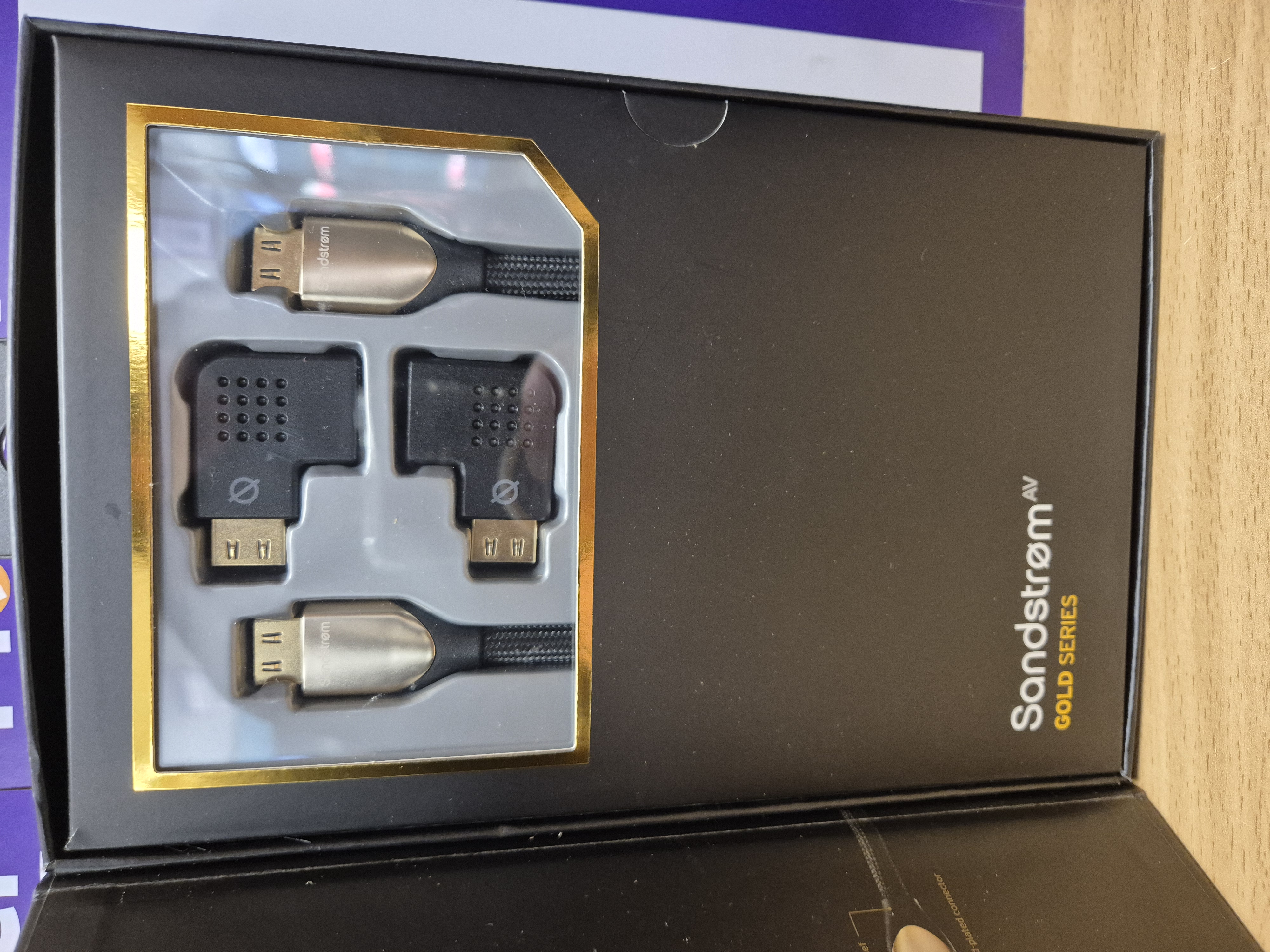 Pre-owned SANDSTROM AV GOLD HDMI CABLE - Own4Less