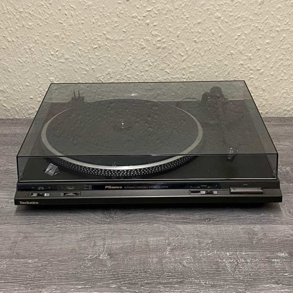 Pre-owned TECHNICS SL-BD22D TURNTABLE - Own4Less
