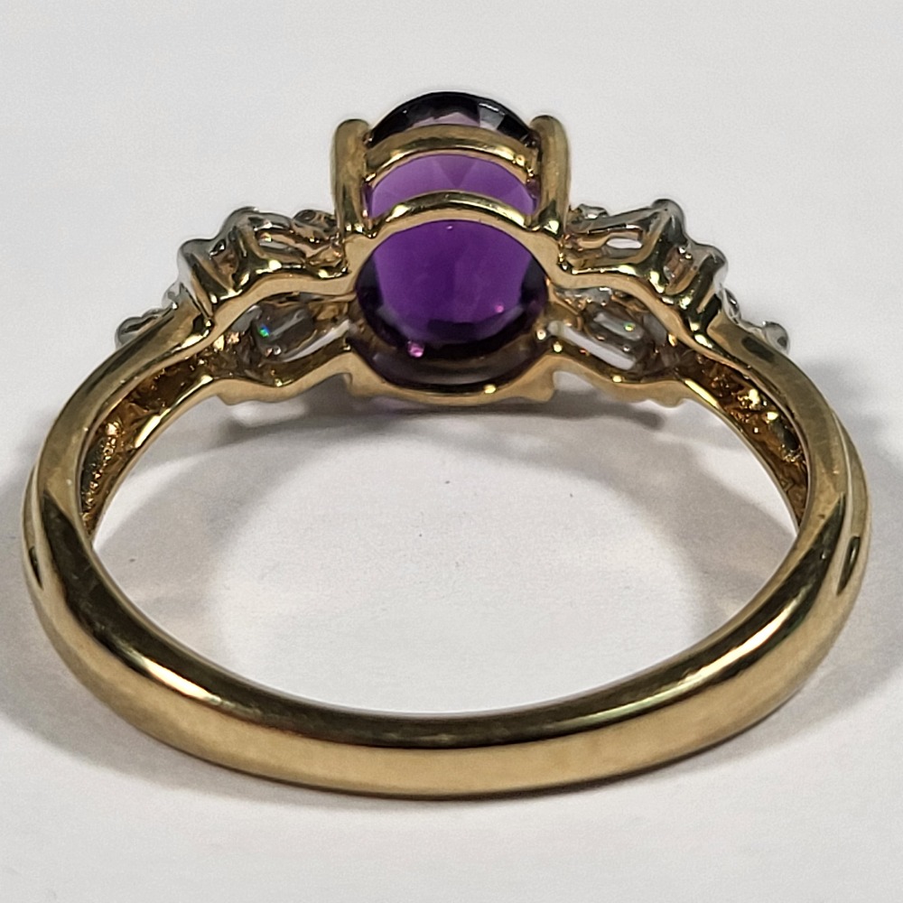 9ct Yellow Gold 1 Oval Deep Purple Stone with Baguette & Round Diamonds ...