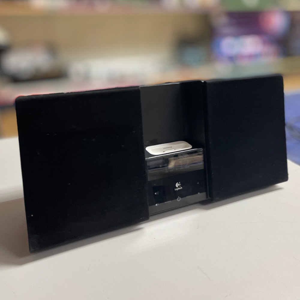 Logitech iPod Audiostation - Own4Less