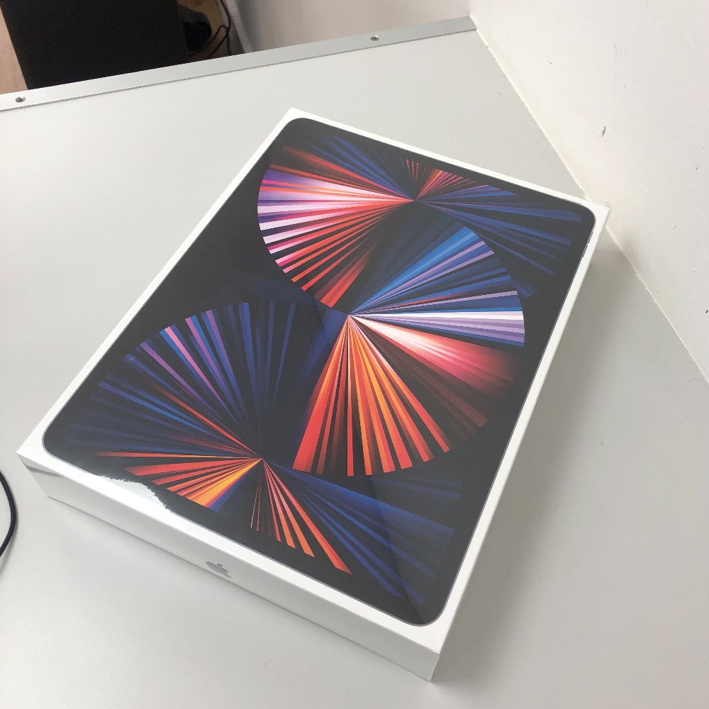 New Apple iPad Pro 12.9" 5th Gen (A2461) 256GB - Space Grey, Unlocked ...